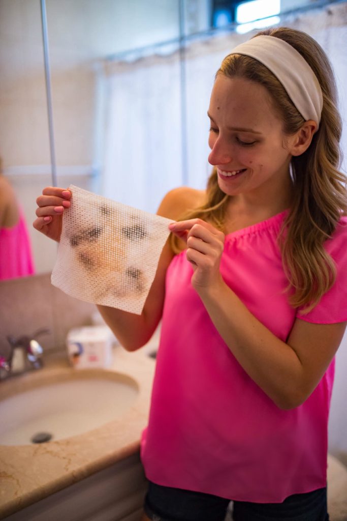 The Best Multi-Functional Cleansing Wipe | Olay Daily Facials Review ...