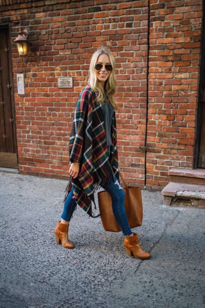 How To Style A Plaid Blanket Wrap - Katie's Bliss